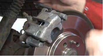 Step-by-Step Guide to Changing Brake Pads and Discs – Sensitive Brake